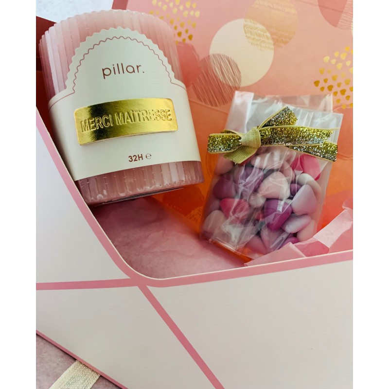 Bougie et chocolats pour Maîtresse Bougie et chocolats pour Maîtresse